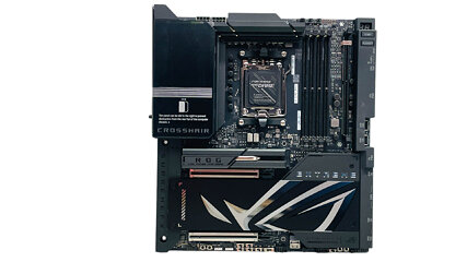 ASUS ROG Crosshair X870E Extreme Review - Board Layout | TechPowerUp