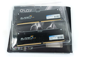 OLOY Blade Performance RGB DDR5-6000 32 GB CL30 Review - Packaging ...
