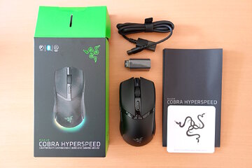Razer Cobra Hyperspeed Review - Packaging, Weight, Cable & Feet ...