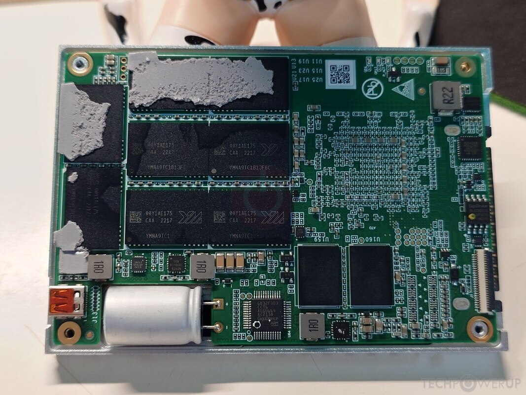 Starblaze STAR2000E 7.5 TB Specs | TechPowerUp SSD Database